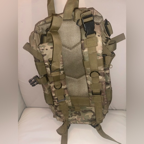 No Label | Bags | Desert Camo Sand Tactical Backpack Nwot | Poshmark